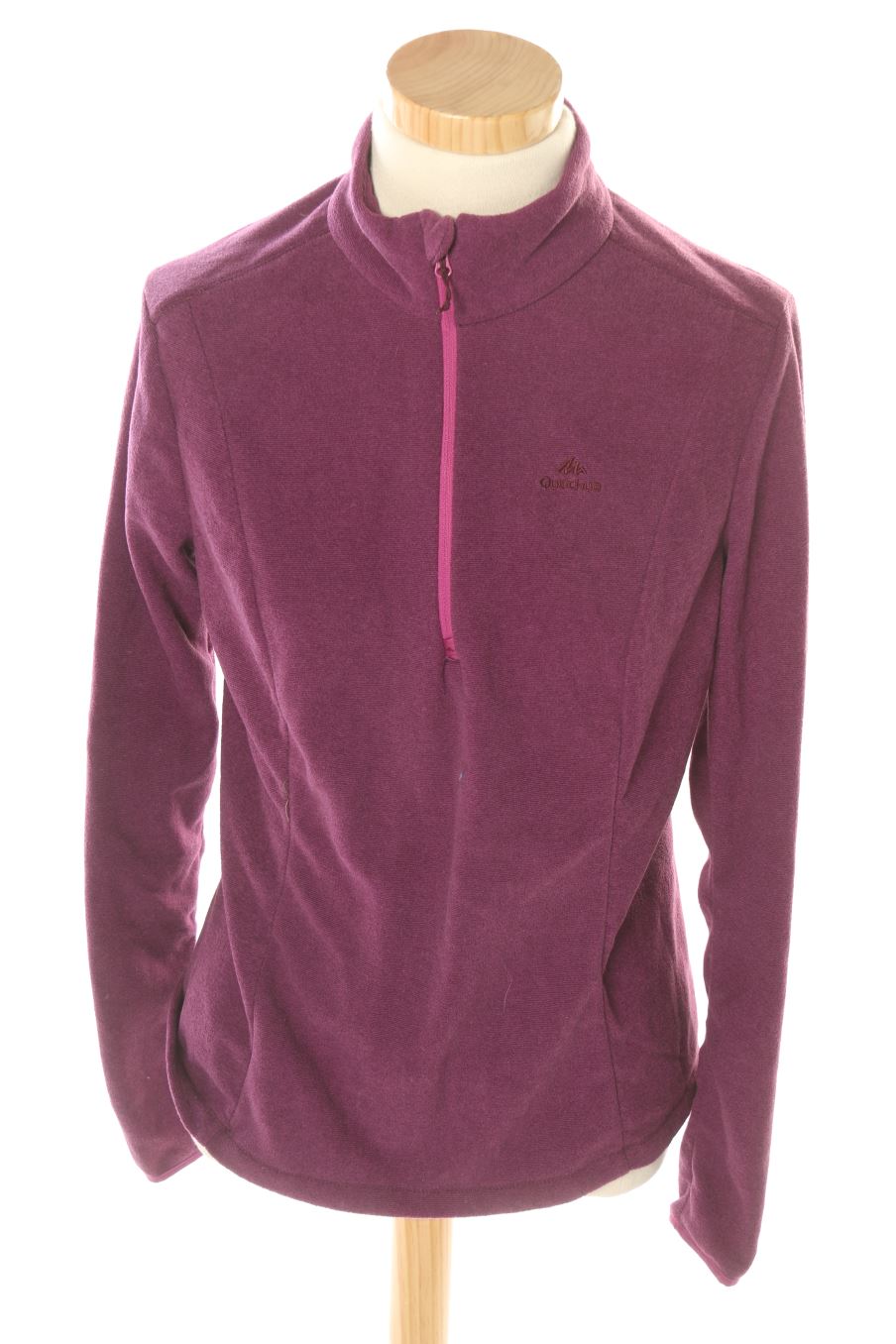 Sudadera de Quechua (DECATHLON) de la talla M, de color morado