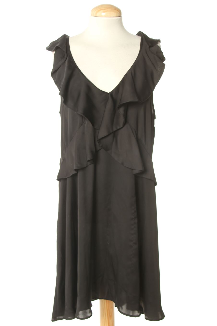 Vestido casual de H&M de la talla 44, de color negro